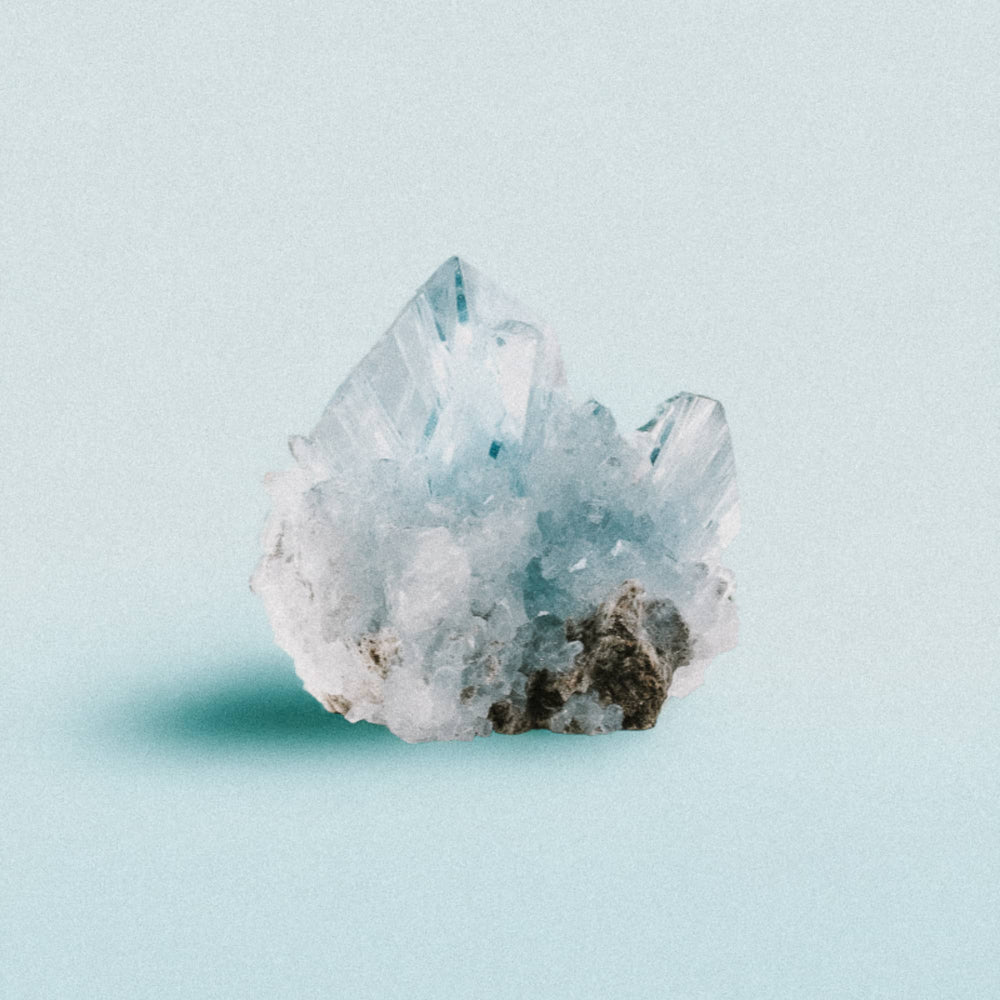 Quartz • Vertus, Propriétés et Signification de la Pierre • AGLAIA France