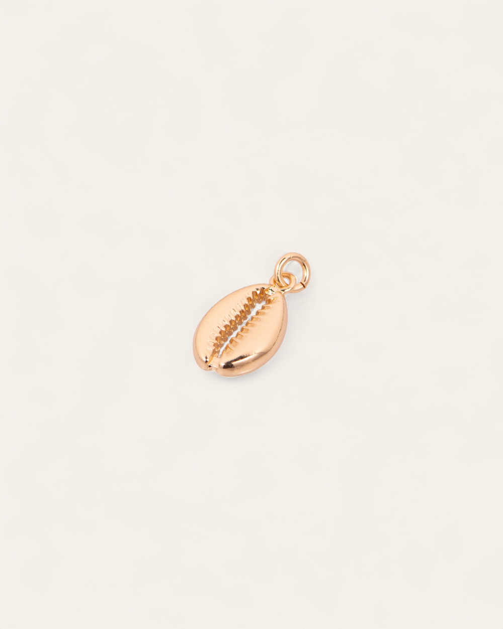 Moana Shell Pendant Gold Plated • AGLAIA France