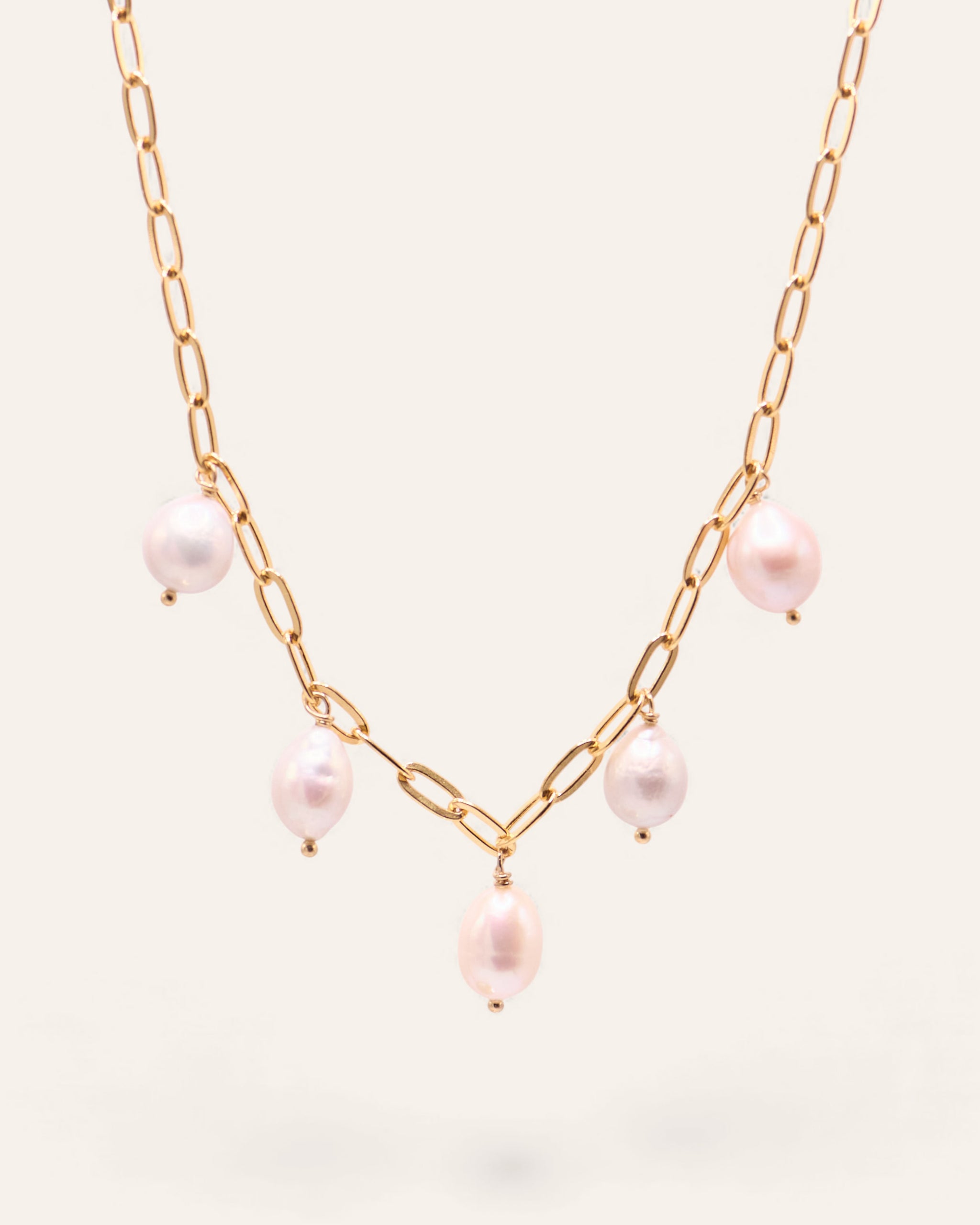 Eleonora Gold Rectangle Chain Necklace with Cultured Pearls • AGLAIA France